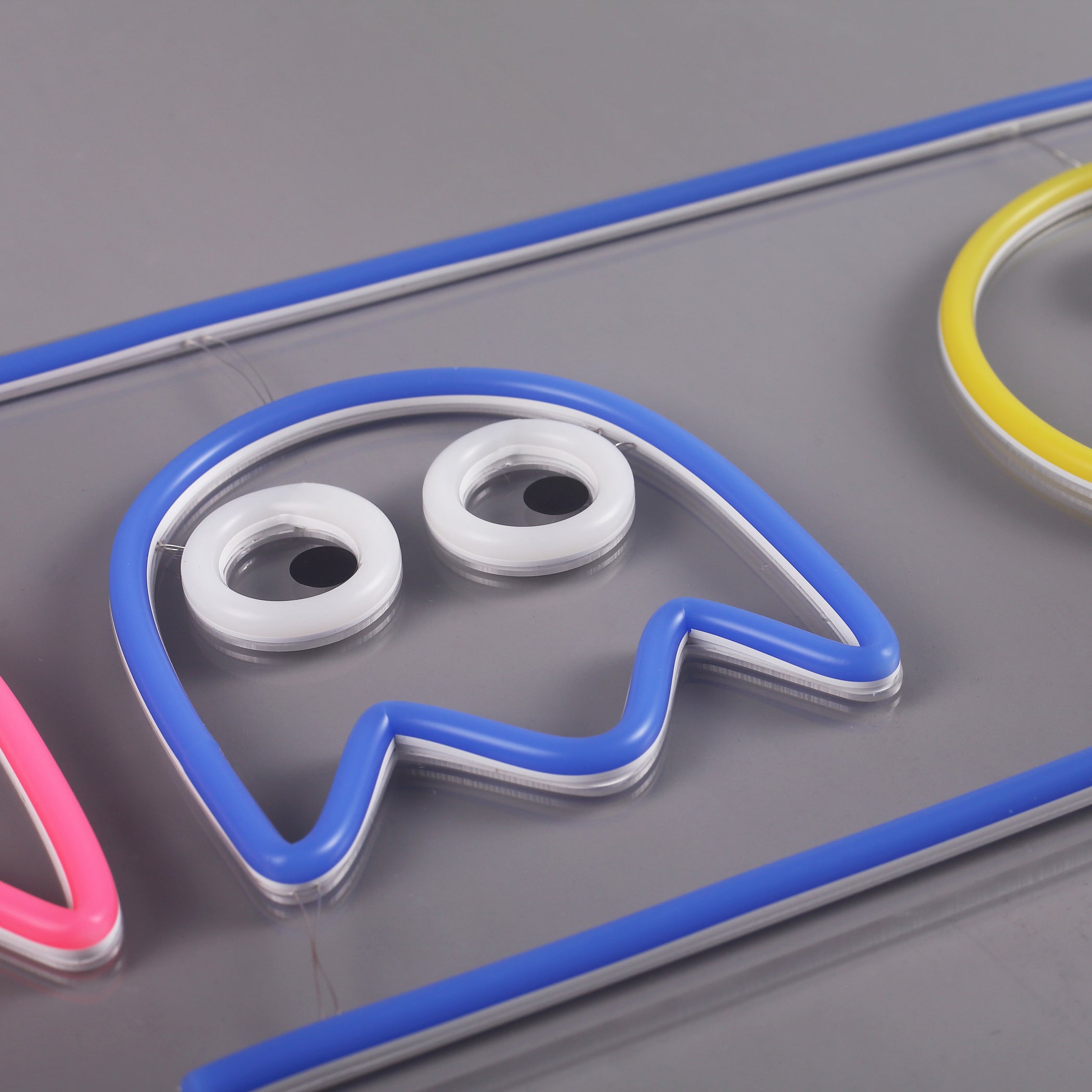 Pacman Neon Væglampe – OutletLamper.dk