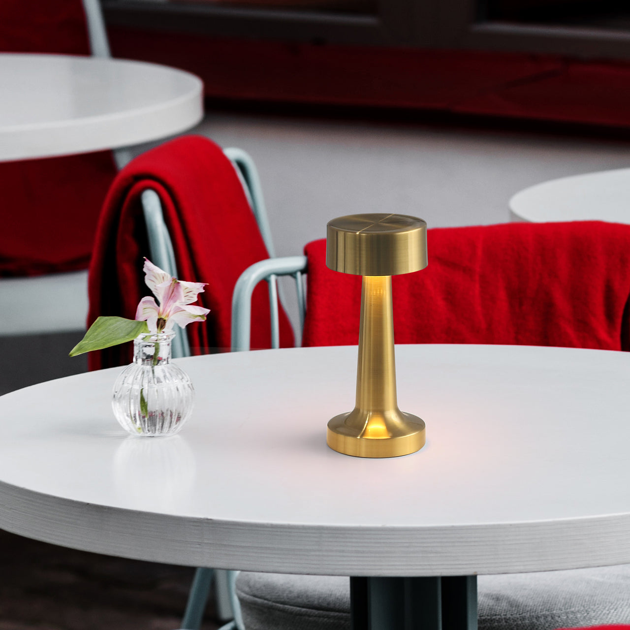 Verona LED Trådløs Bordlampe Messing – OutletLamper.dk